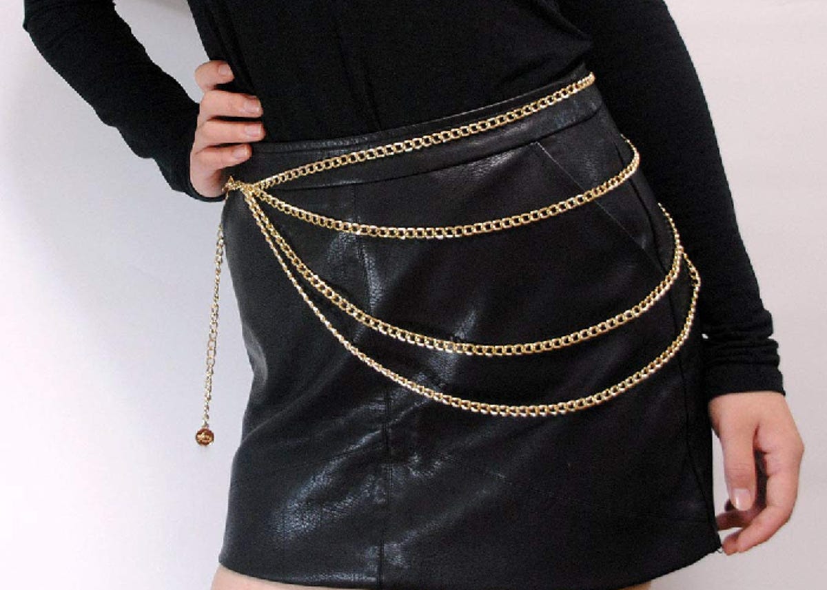 RAZZLE DAZZLE, CLING AND CLANG, IN A CHIC CHAIN BELTS